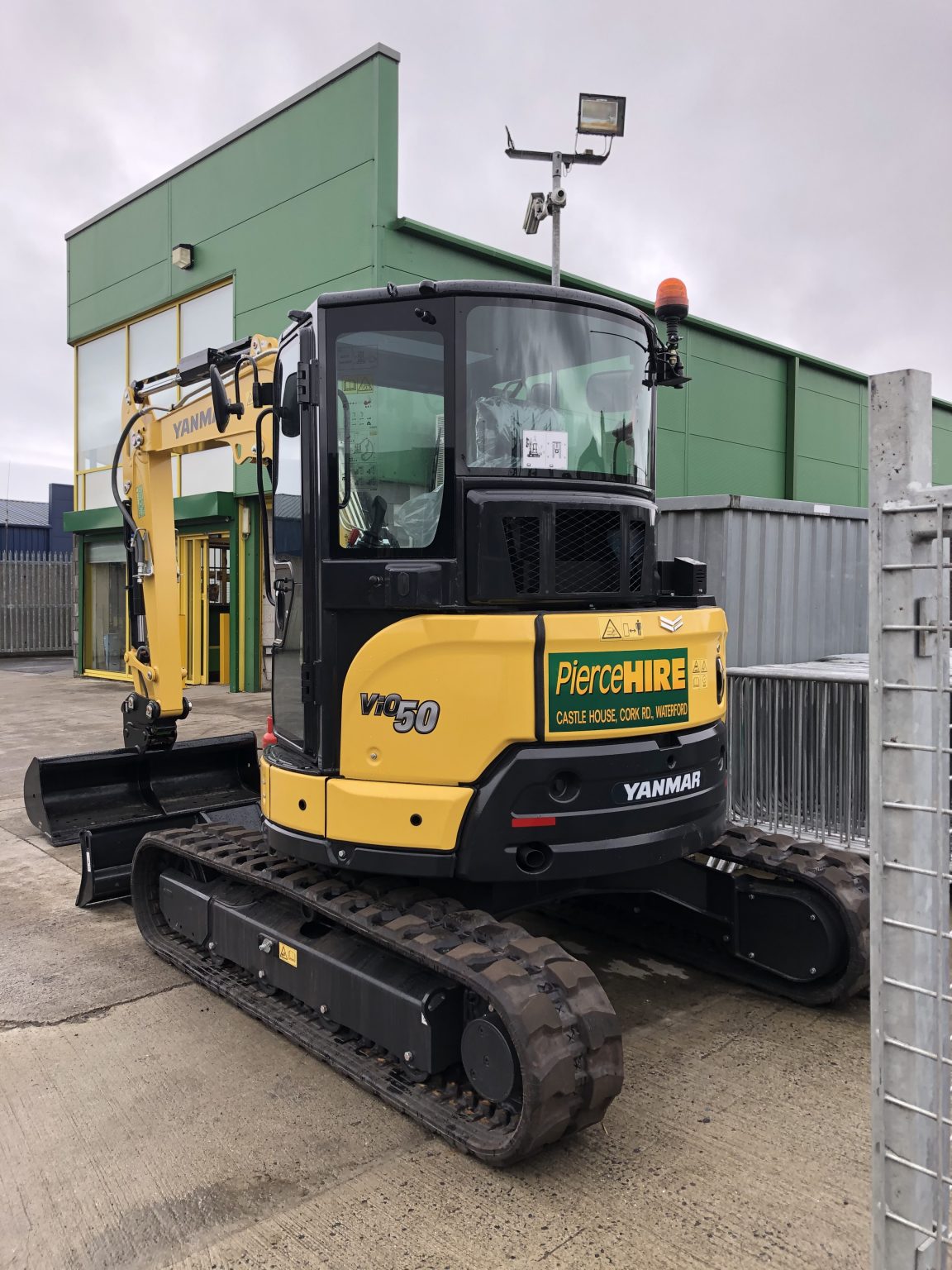 Zero tail swing 5 Ton Yanmar digger | Pierce Hire