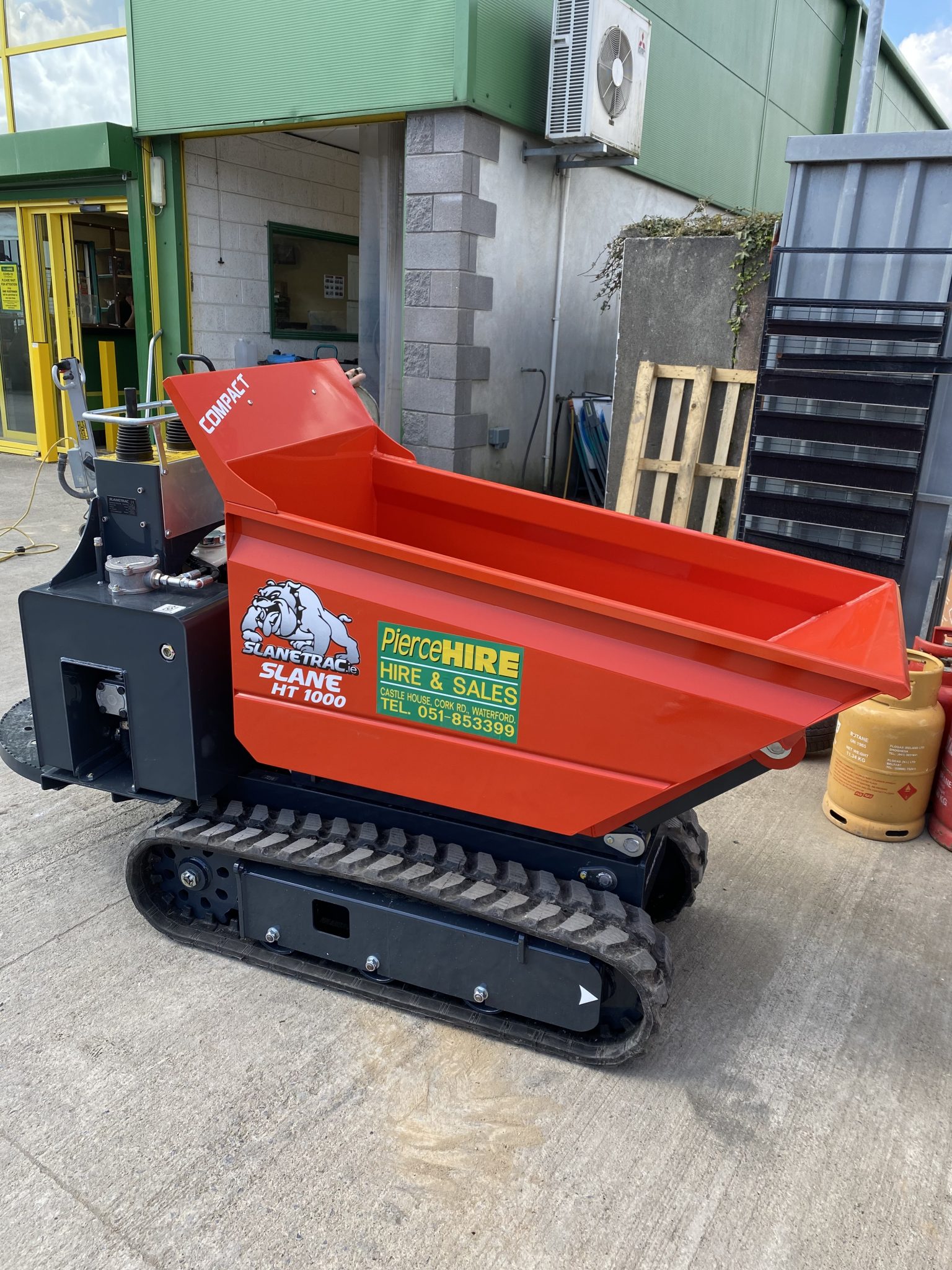 Slanetrac HT 1000 Dumper | Pierce Hire